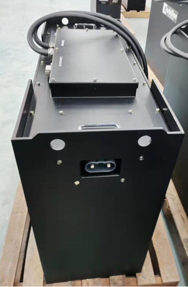 Lithium-Ion forklift batteries – Barbillon